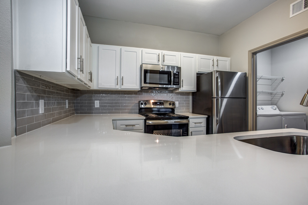 Energy Corridor Apartments | Aventura on Briar Forest | Home